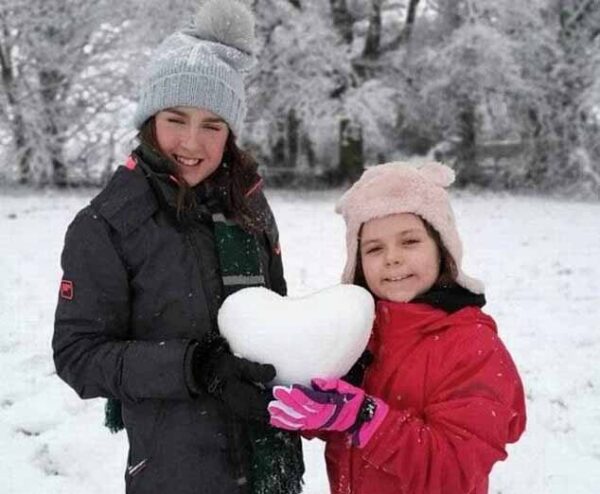 13-Year-Old Girl Rushed to Hospital After Exposure to Milk from Bath ...